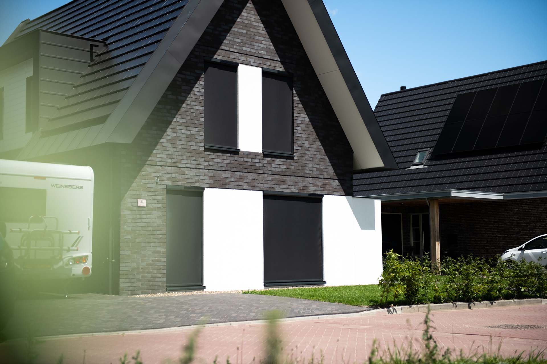 Screens op zonne-energie - Solar screens | Degalux